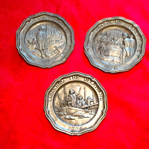 Art | Vintage 1973 Pewter Sexton Wall Plates | Poshmark